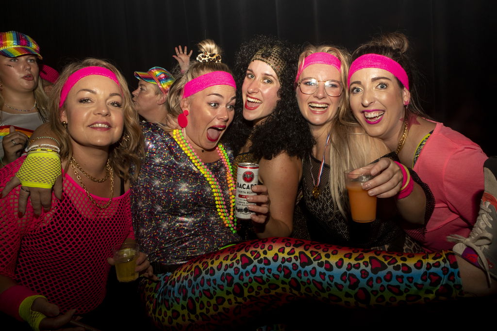 Foute feestje - Qmusic - De Tamboer